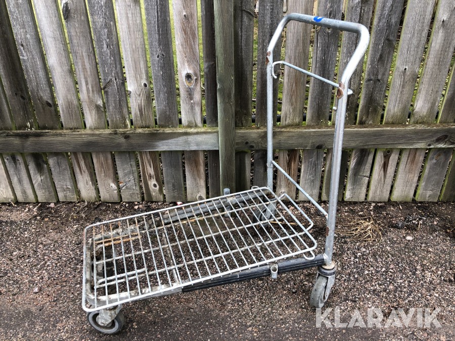 Klaravik Auktioner | Rullvagn