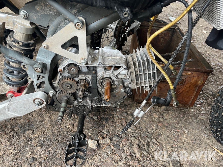 MC Fiddy, Cross Loncin mfl, Mjölby, Klaravik auktioner