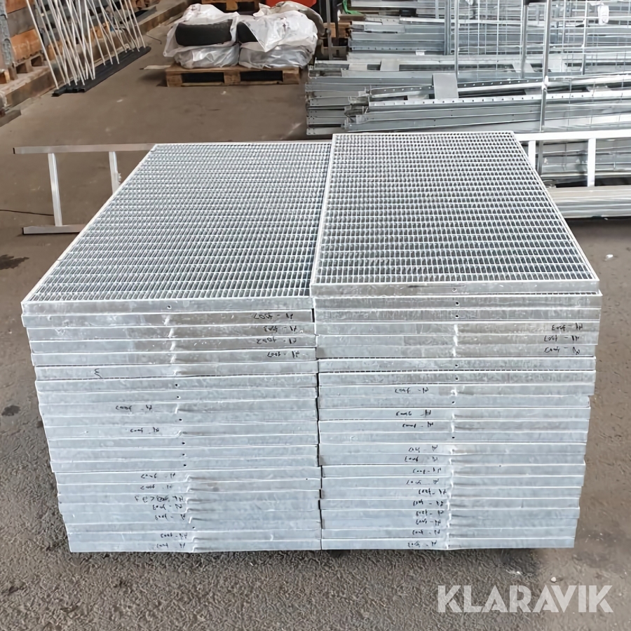 Gallerdurk, Arboga, Klaravik auktioner