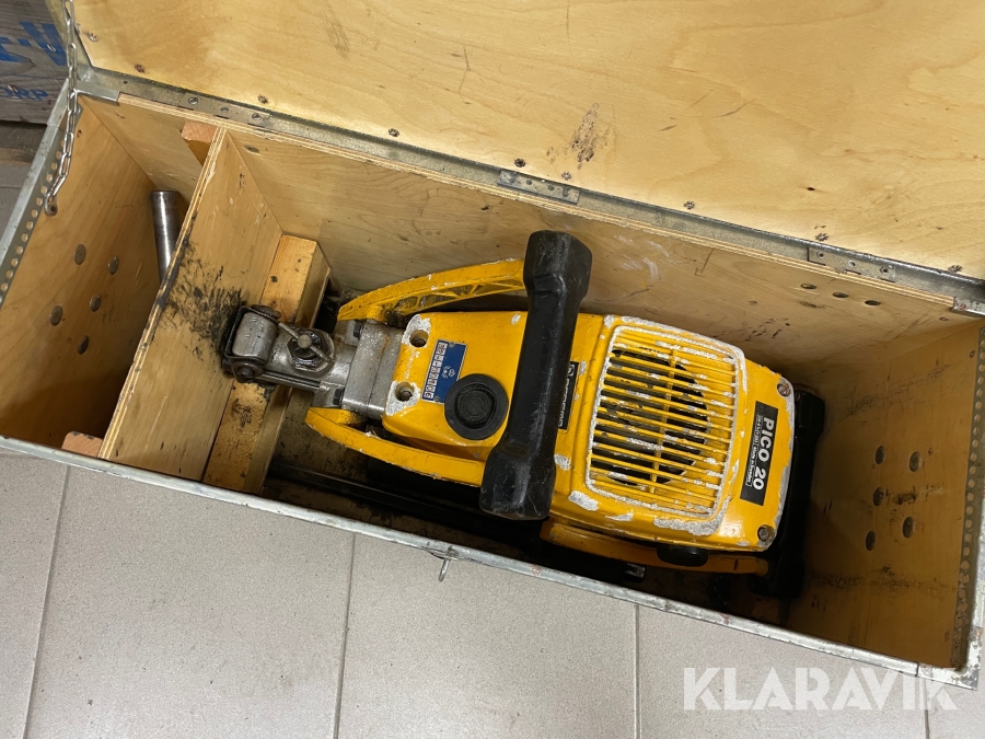 Fiber och koppar tillbehör, Karlstad, Klaravik auktioner