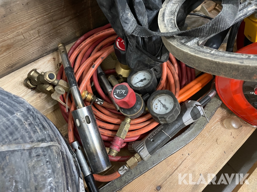 Fiber och koppar tillbehör, Karlstad, Klaravik auktioner