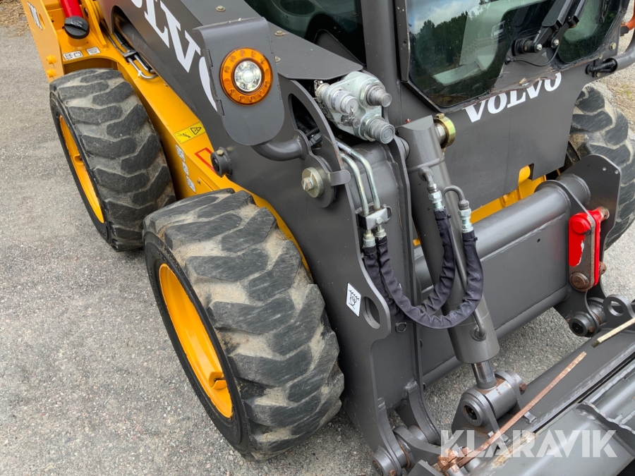 Kompaktlastare Volvo MC70C, Flen, Klaravik auktioner