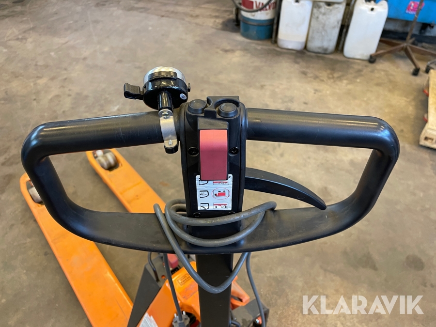 Klaravik Auktioner | Eldriven pallvagn BT LHT100