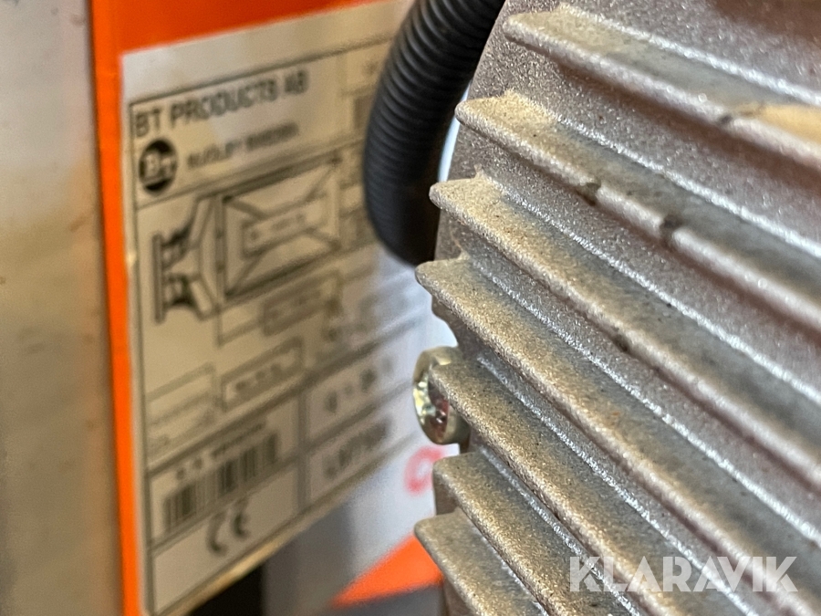 Klaravik Auktioner | Eldriven pallvagn BT LHT100