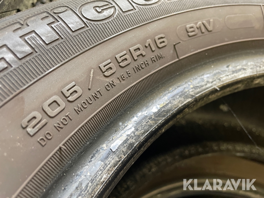 Däck Pirelli, Bridgestone, Goodyear 225/70 R15 C, 225/70 R1