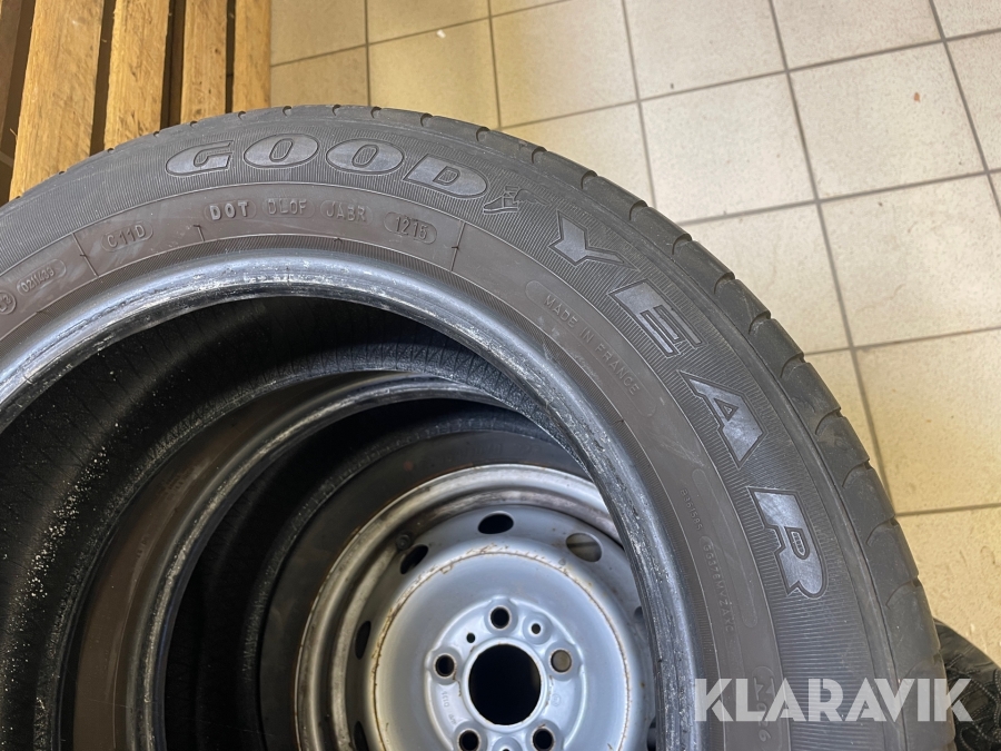 Däck Pirelli, Bridgestone, Goodyear 225/70 R15 C, 225/70 R1
