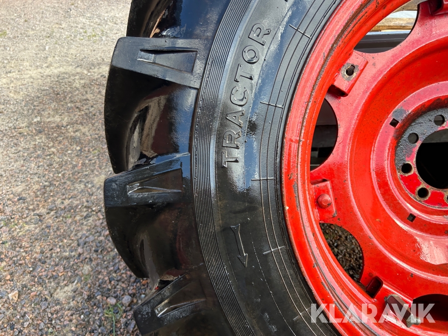 Traktordäck på fälg Nokia Tractor radial, Laholm, Klaravik