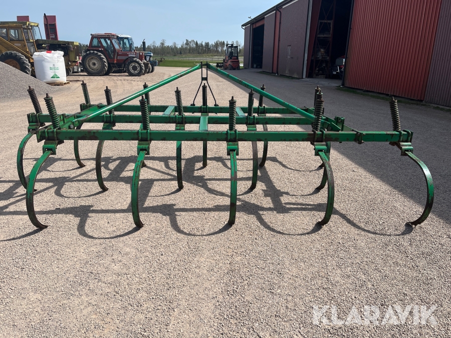 Kultivator Wibergs Stubbis, Vänersborg, Klaravik auktioner