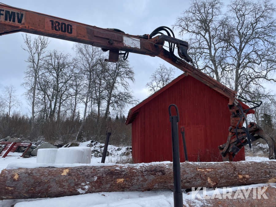 Skogskran med kärra FMV 1800, Uppsala, Klaravik auktioner