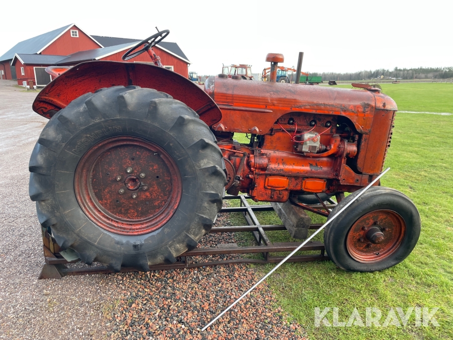 Veterantraktor Case DEX, Vänersborg, Klaravik auktioner