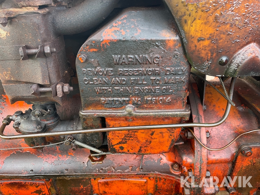 Veterantraktor Case DEX, Vänersborg, Klaravik auktioner