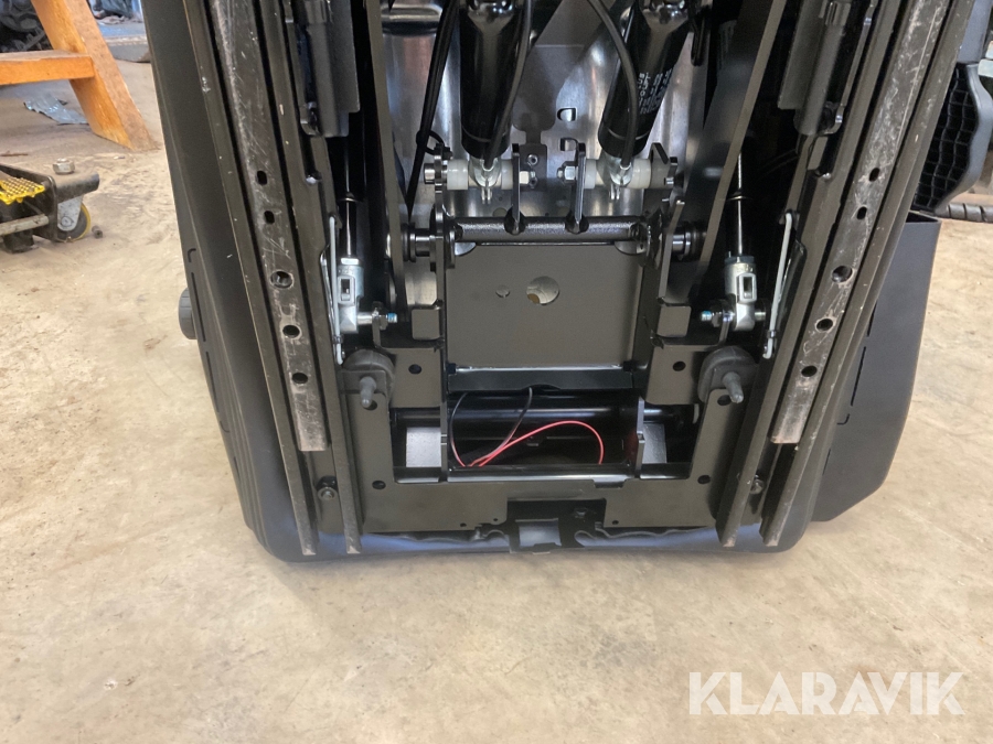 Stol Be-Ge, Malung-Sälen, Klaravik auktioner