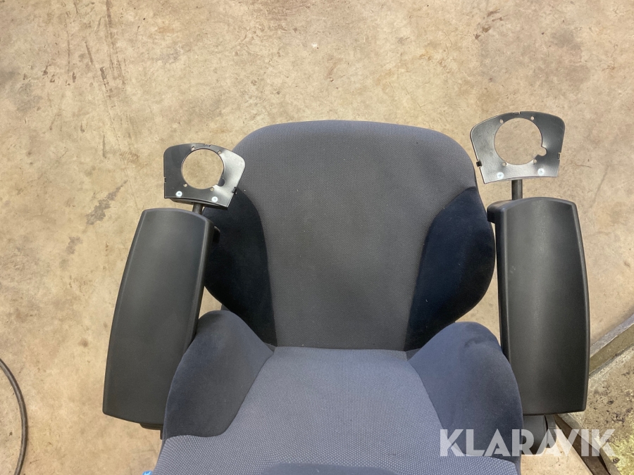 Stol Be-Ge, Malung-Sälen, Klaravik auktioner