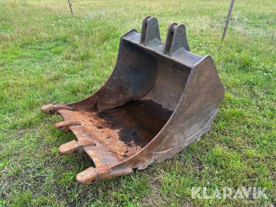 Grävmaskin CAT 212B FT, Mönsterås, Klaravik auktioner