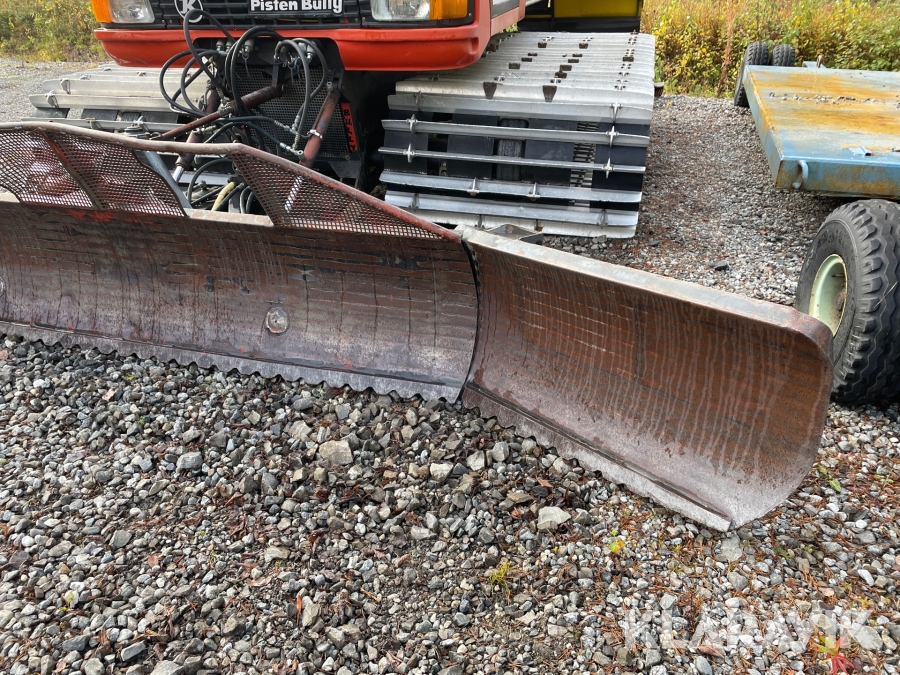 Pistmaskin Pistenbully PB 200D, Östersund, Klaravik auktione