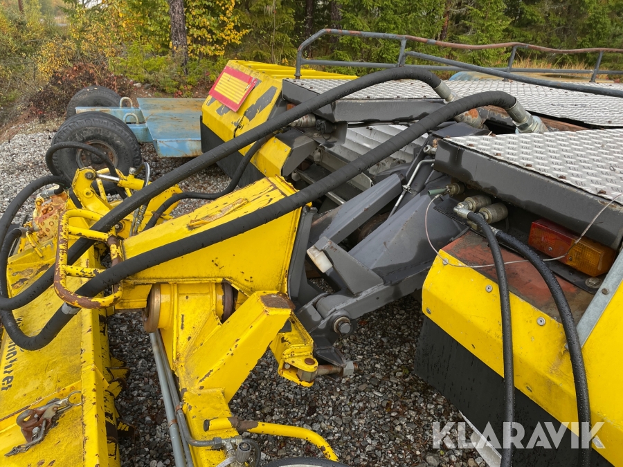 Pistmaskin Pistenbully PB 200D, Östersund, Klaravik auktione