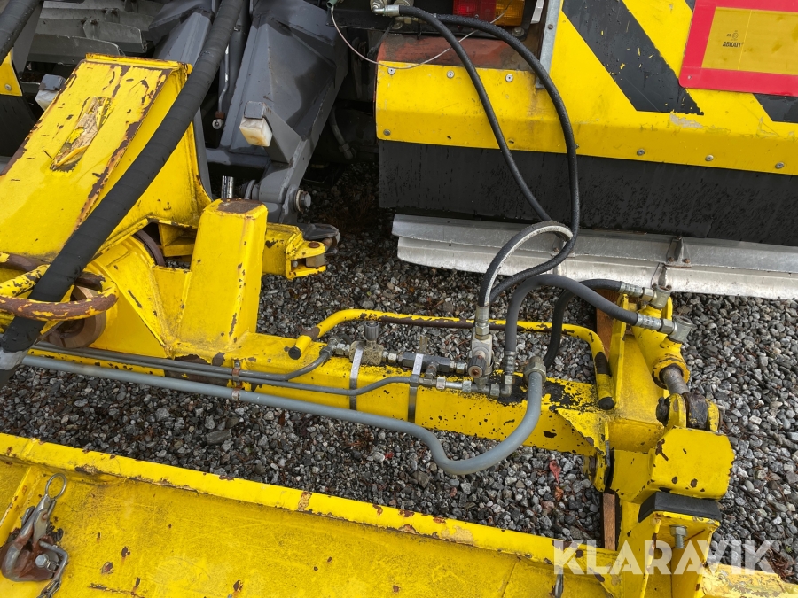Pistmaskin Pistenbully PB 200D, Östersund, Klaravik auktione