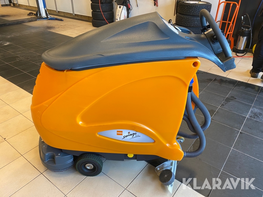 Klaravik Auktioner | Skurmaskin Taski swingo 1255B