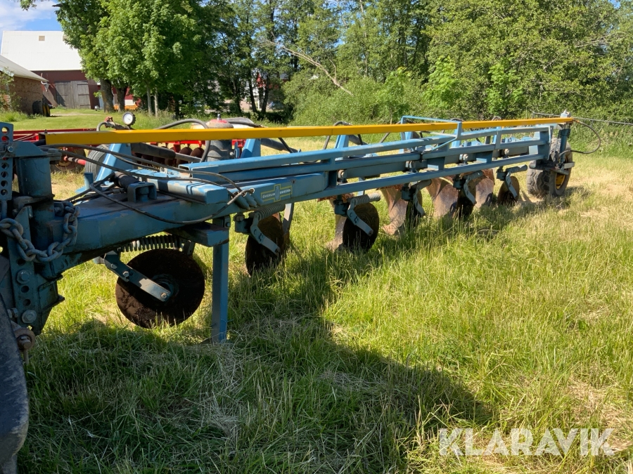 Delburen Plog Överum D698 HI, Skara, Klaravik auktioner