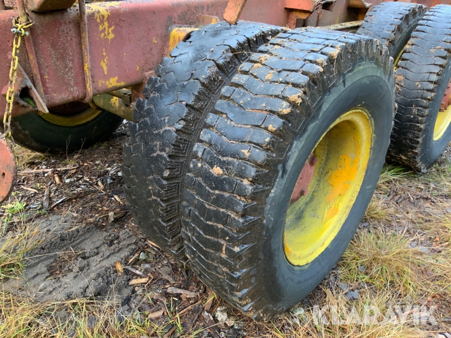 Timmersläp Livab, Töreboda, Klaravik auktioner