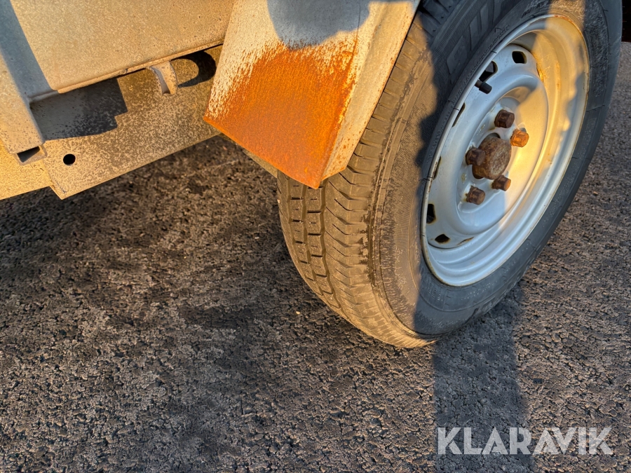 Gallerkärra Gisebo L 1000, Kungsbacka, Klaravik auktioner