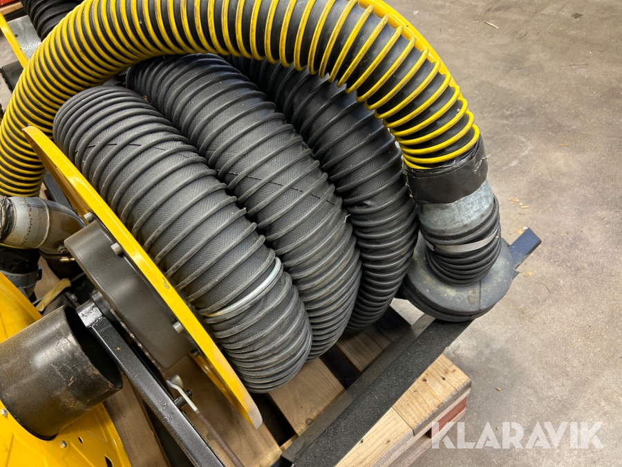 Avgasslang vinda Plymoth, Trollhättan, Klaravik auktioner