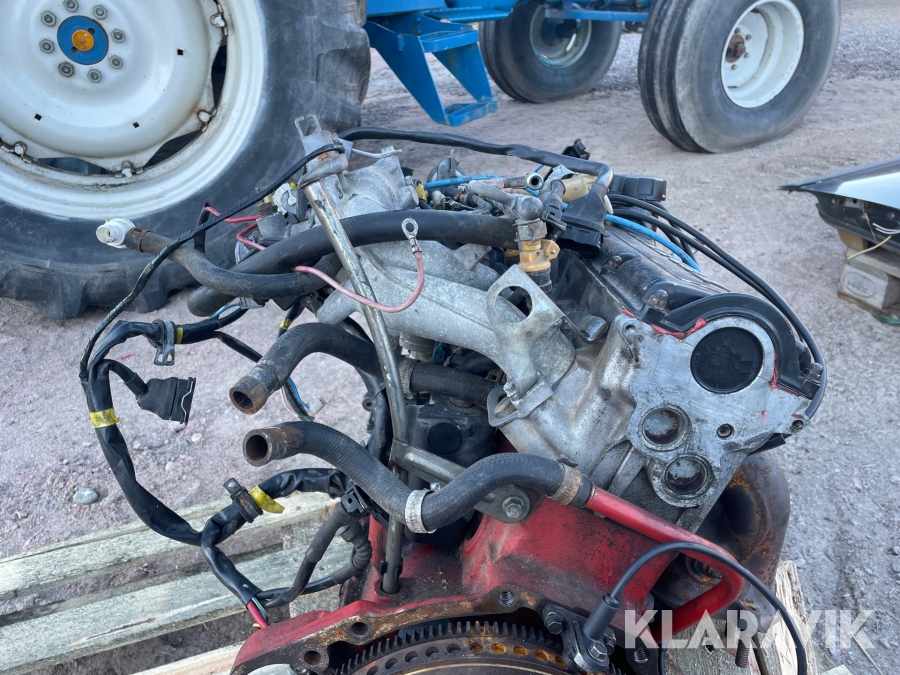 Motor & Delar Volvo 240GL & B230F, Avesta, Klaravik auktione