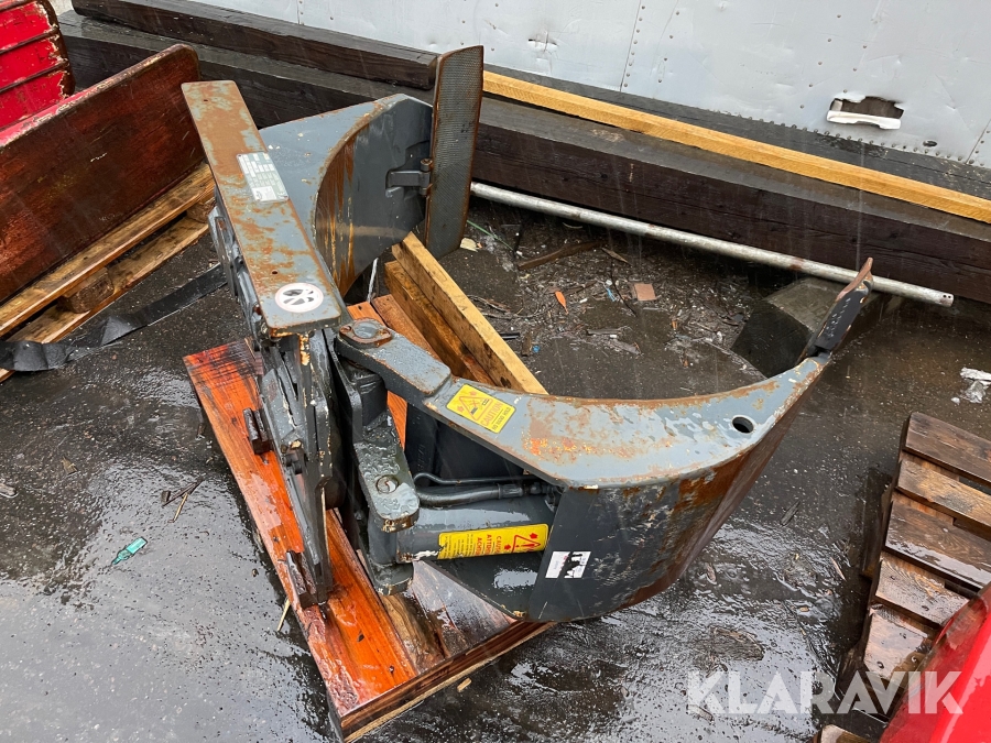 Klaravik Auktioner | Klämaggregat Cascade 25F-RC-06A med fäste för ...