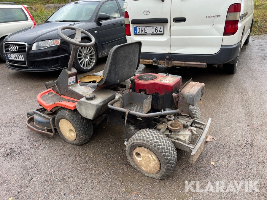 Gräsklippare Husqvarna Rider 850-10, Eda, Klaravik auktioner