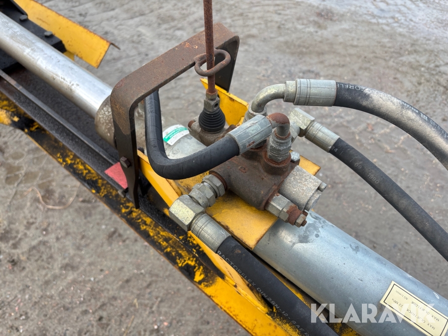 Vedklyv Bala 300, Lidköping, Klaravik auktioner