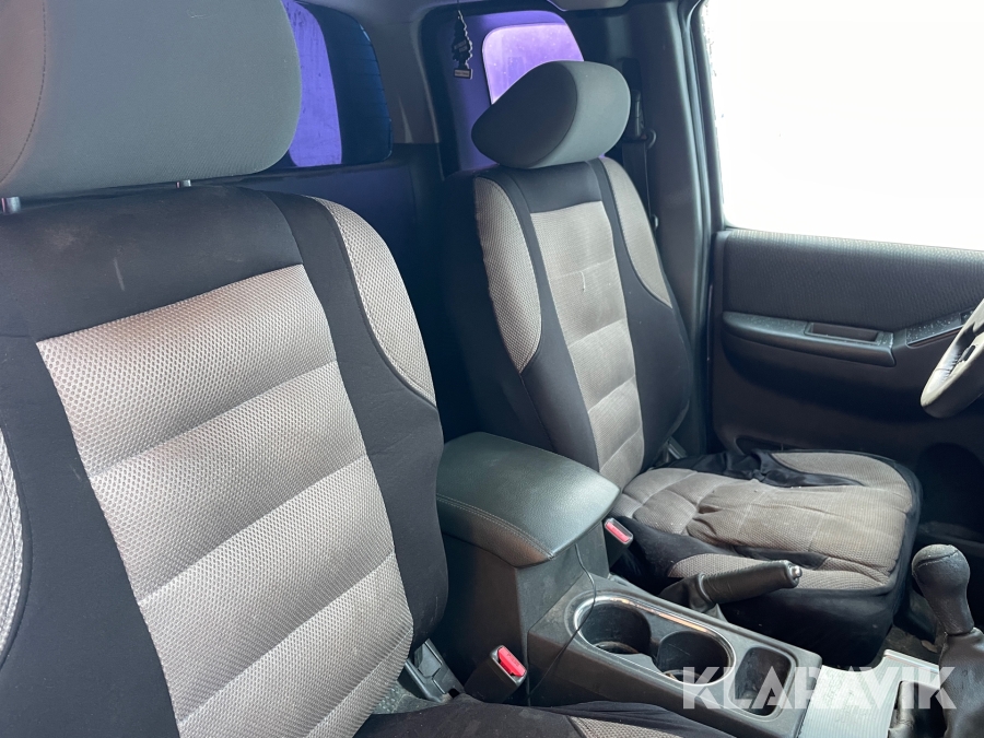 Pickup Nissan Navara D40 4x4, Torsby, Klaravik auktioner