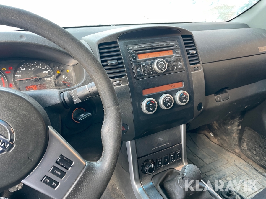 Pickup Nissan Navara D40 4x4, Torsby, Klaravik auktioner