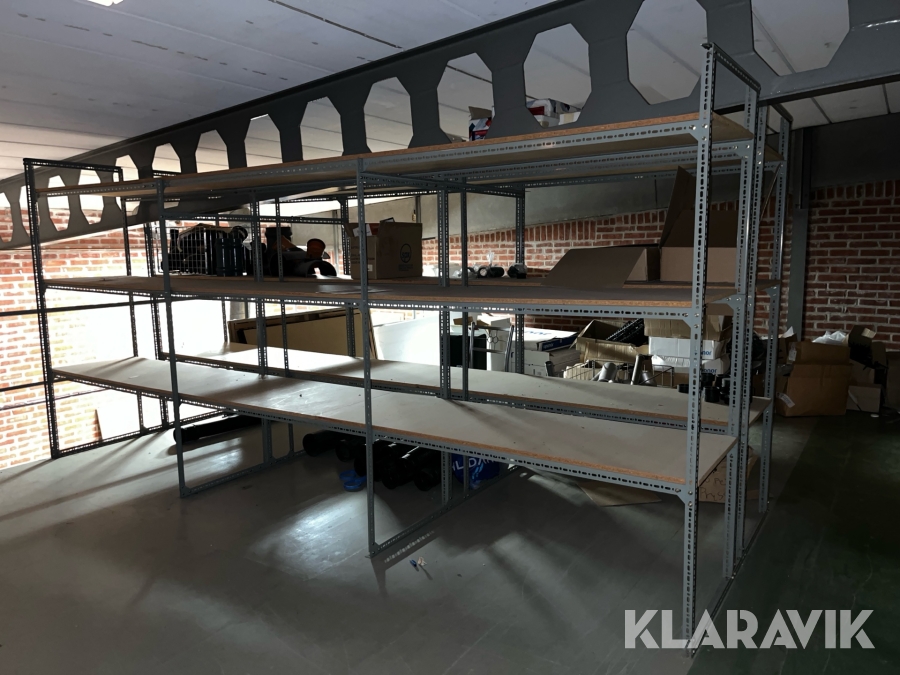 Hyllor, Arboga, Klaravik auktioner