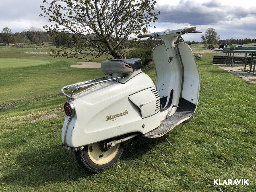 Klaravik Auktioner | Moped Monark scooter