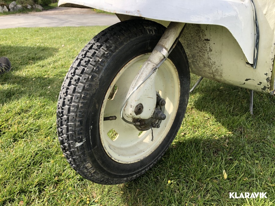 Klaravik Auktioner | Moped Monark scooter