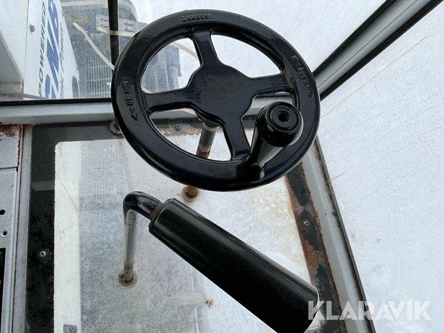 Ismaskin Zamboni 552, Umeå, Klaravik auktioner