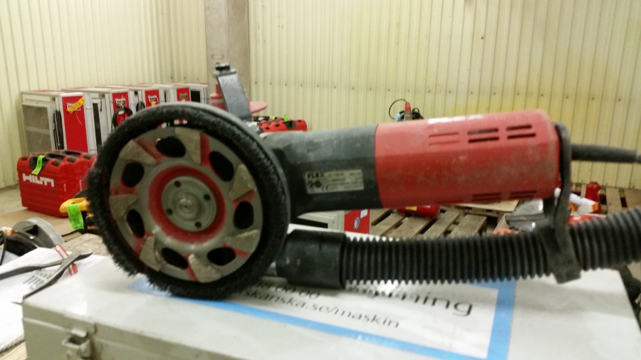 Slipmaskin för betong ,effekt ca. 2 kW