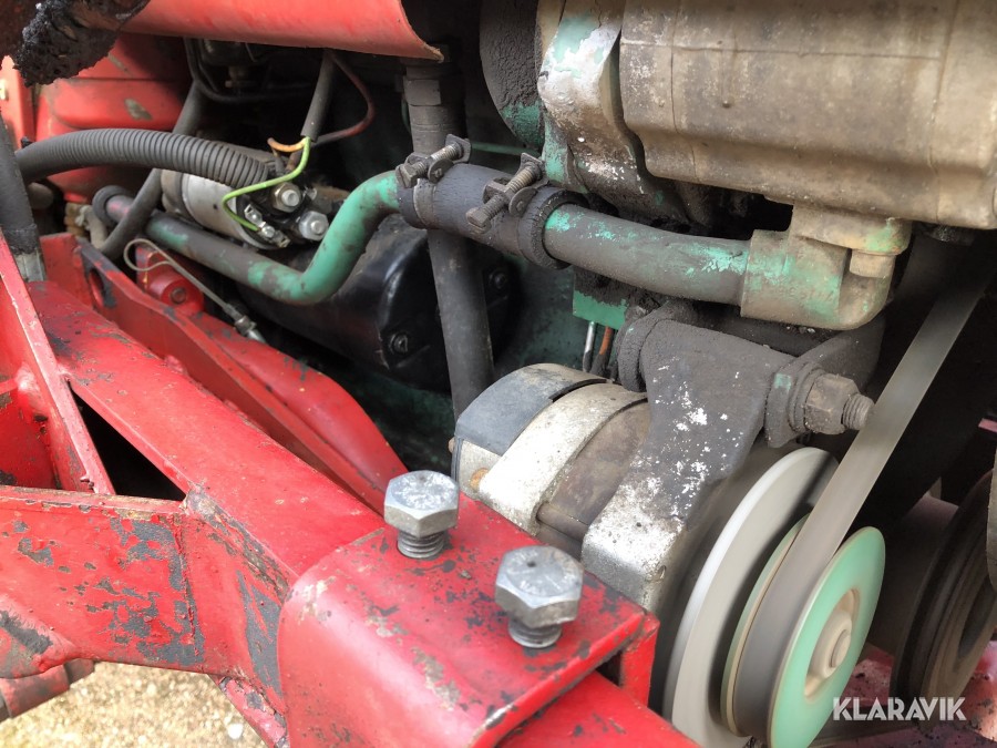 Traktor med lastare/Kran Volvo BM T 430