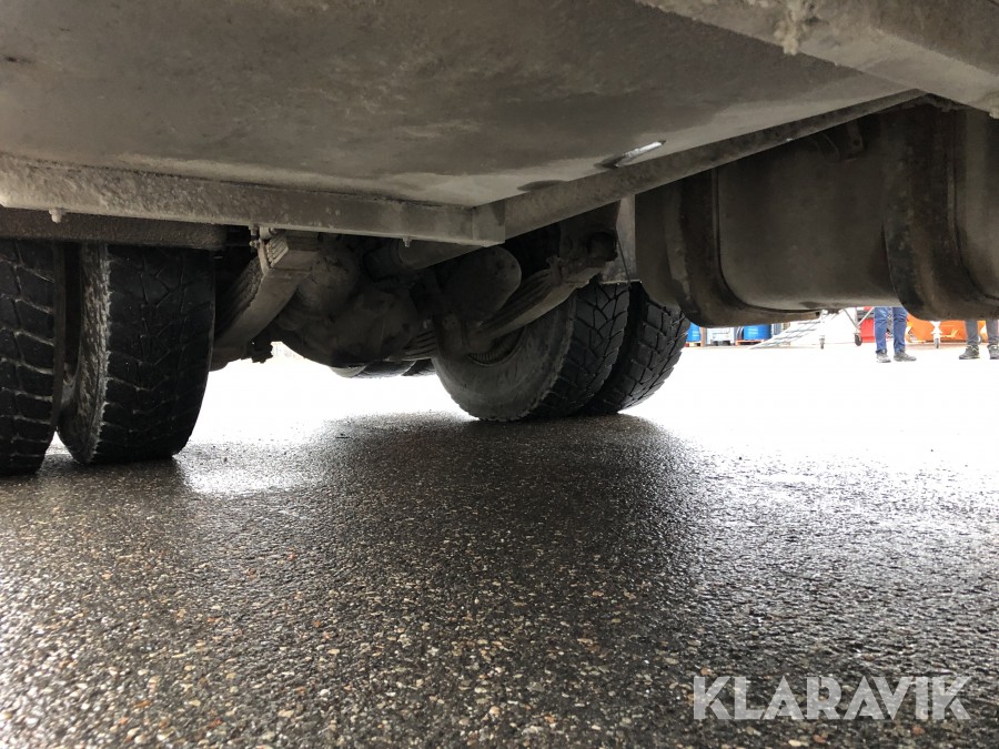 Lastbil Scania R500 flakbil med sidotipp