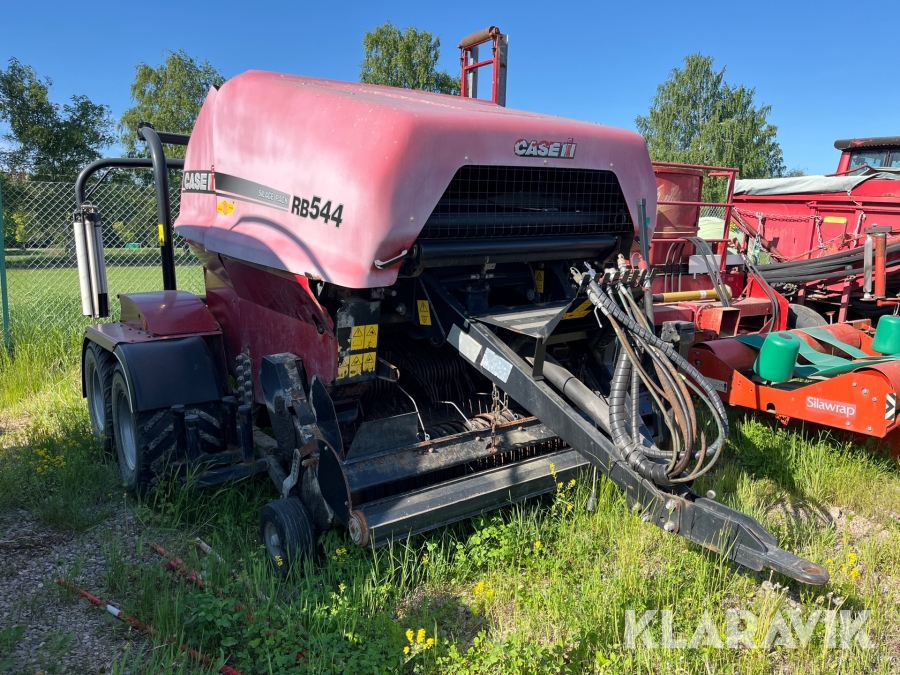 Combipress CASE RB544, Linköping, Klaravik auktioner