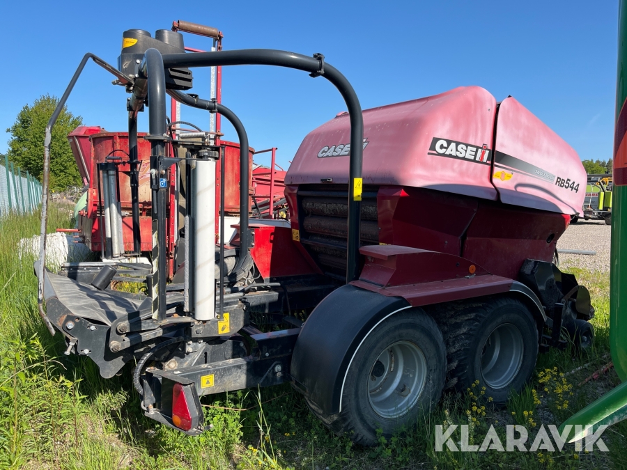 Combipress CASE RB544, Linköping, Klaravik auktioner