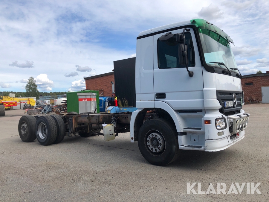 Lastbil Chassi Mercedes-Benz 2536 L 6X2