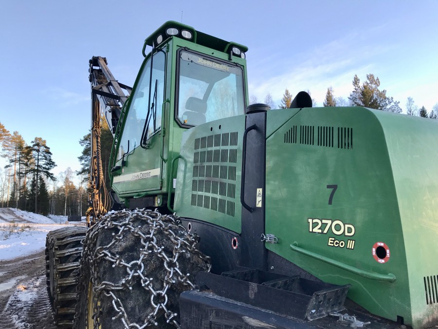 Skördare John Deere 1270D