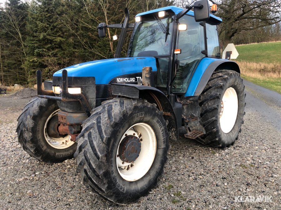 Traktor New Holland TM 150