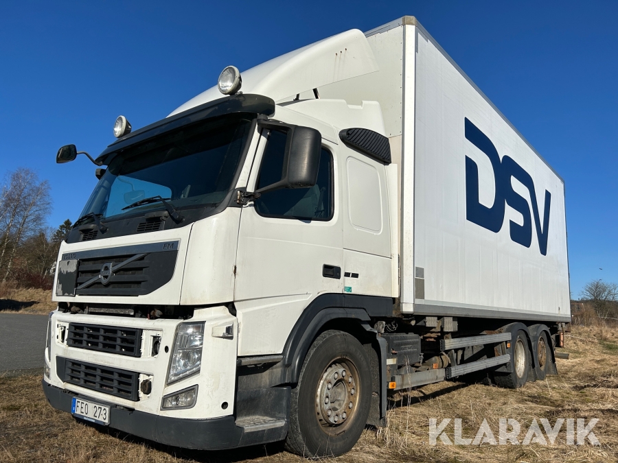 Lastbil Volvo FM 6X2, Mark, Klaravik auktioner