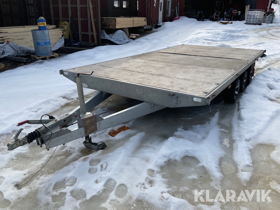 Flakvagn Agados Donna B3, Hudiksvall, Klaravik auktioner