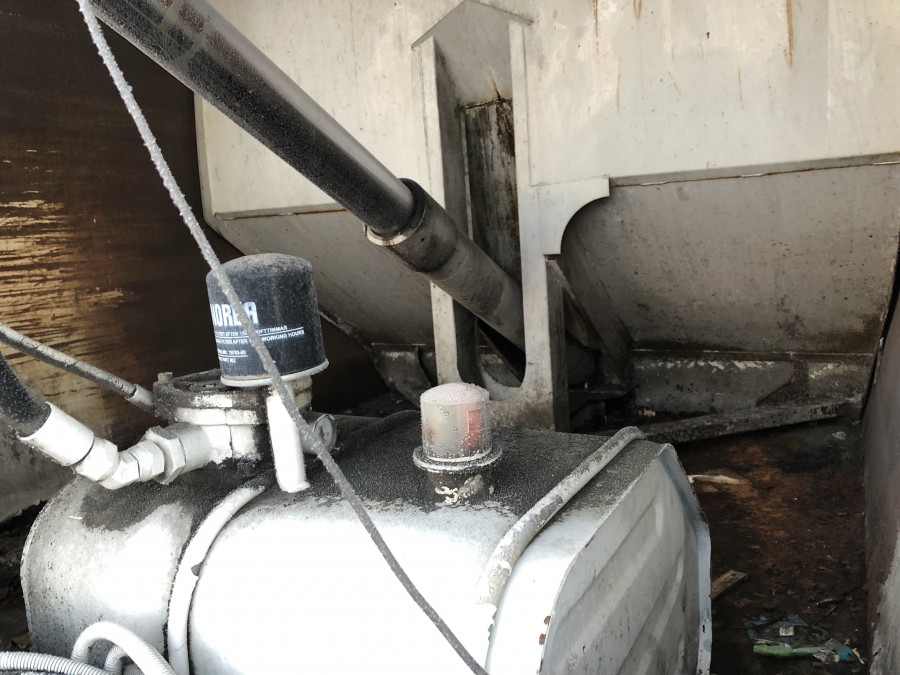 Sopkomprimator / Sopcontainer