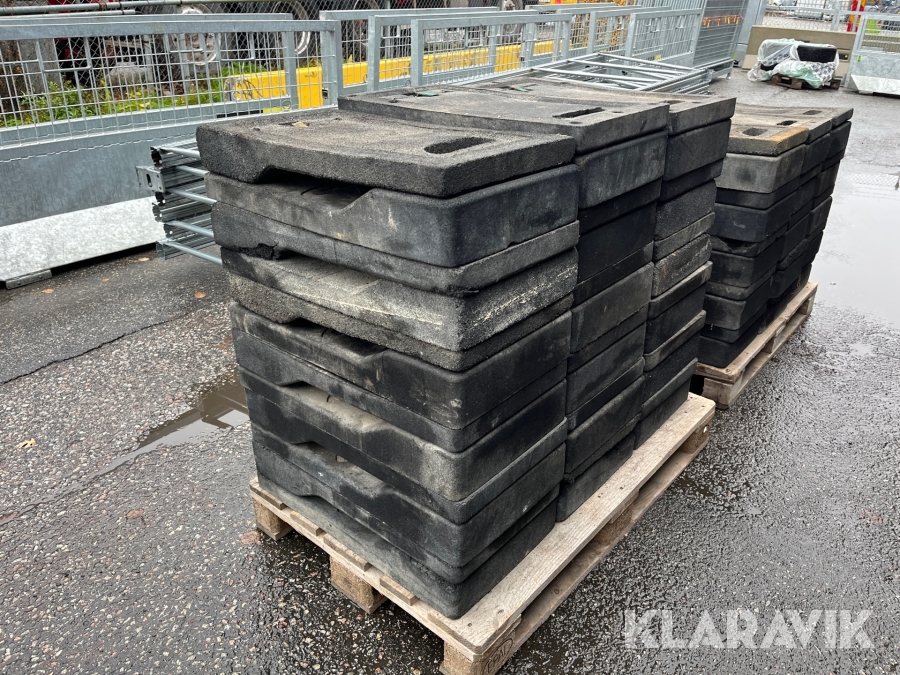 Sergeantfötter, Stockholm, Klaravik auktioner