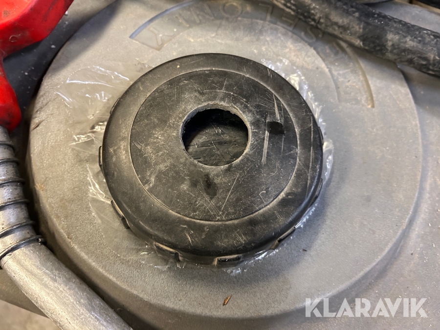 Dieseltank 300 Liter, Gävle, Klaravik auktioner