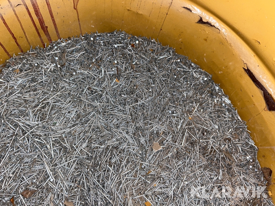 Betongspik 276,300 st, Vara, Klaravik auktioner